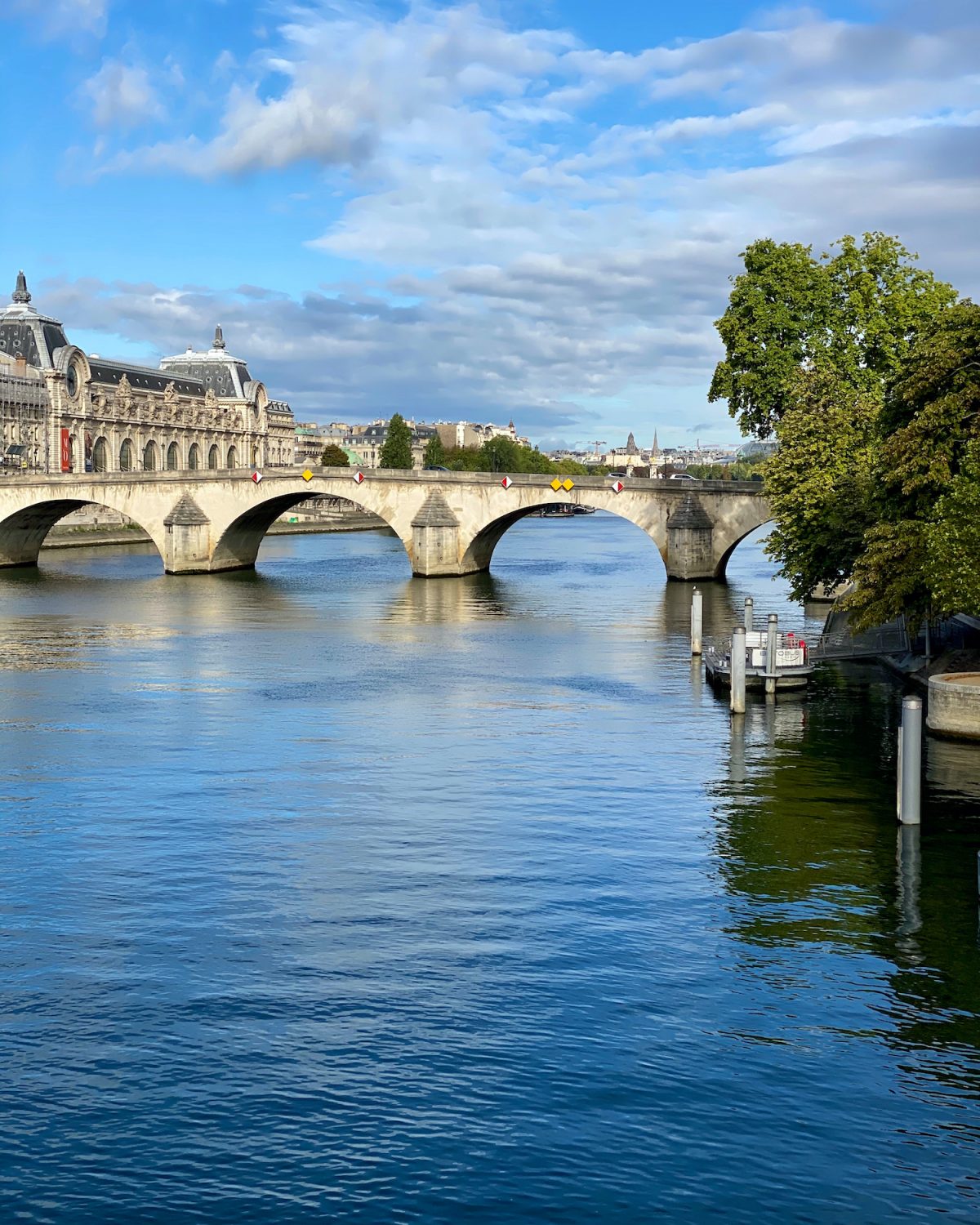 What It's Like in Paris Right Now - An Empty Paris - Landen Kerr