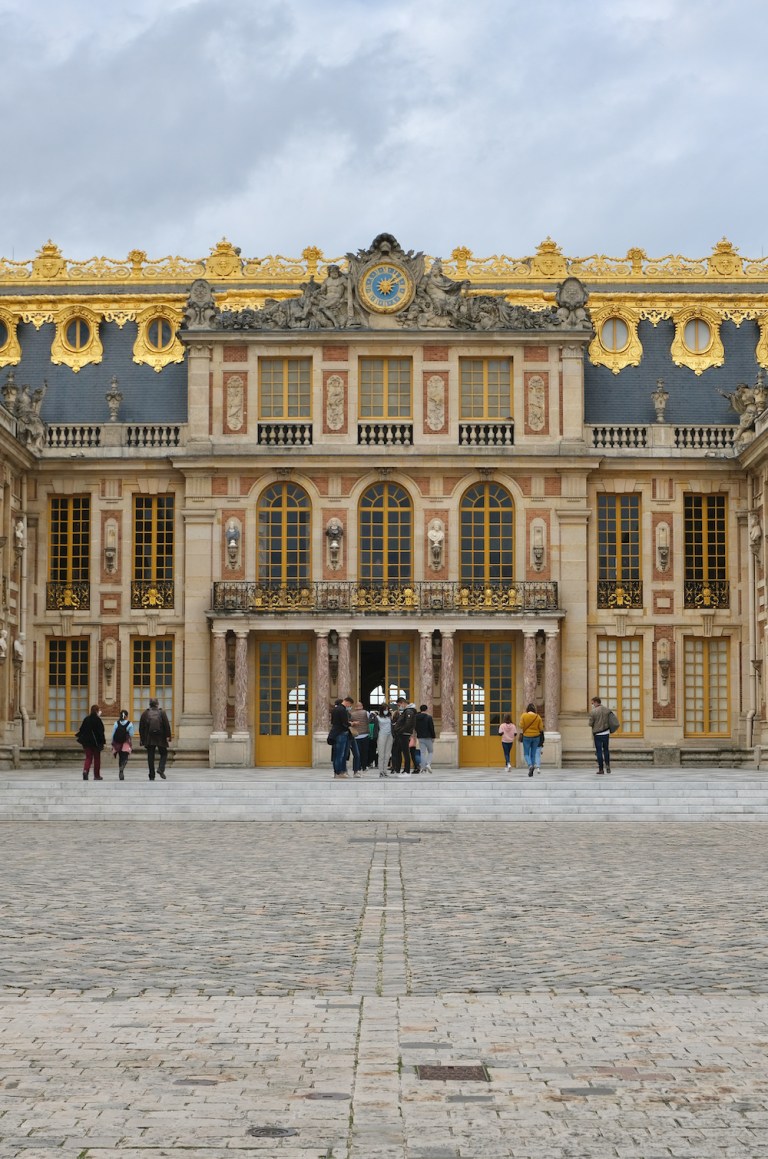 Visiting Château de Versailles in the Fall - Landen Kerr
